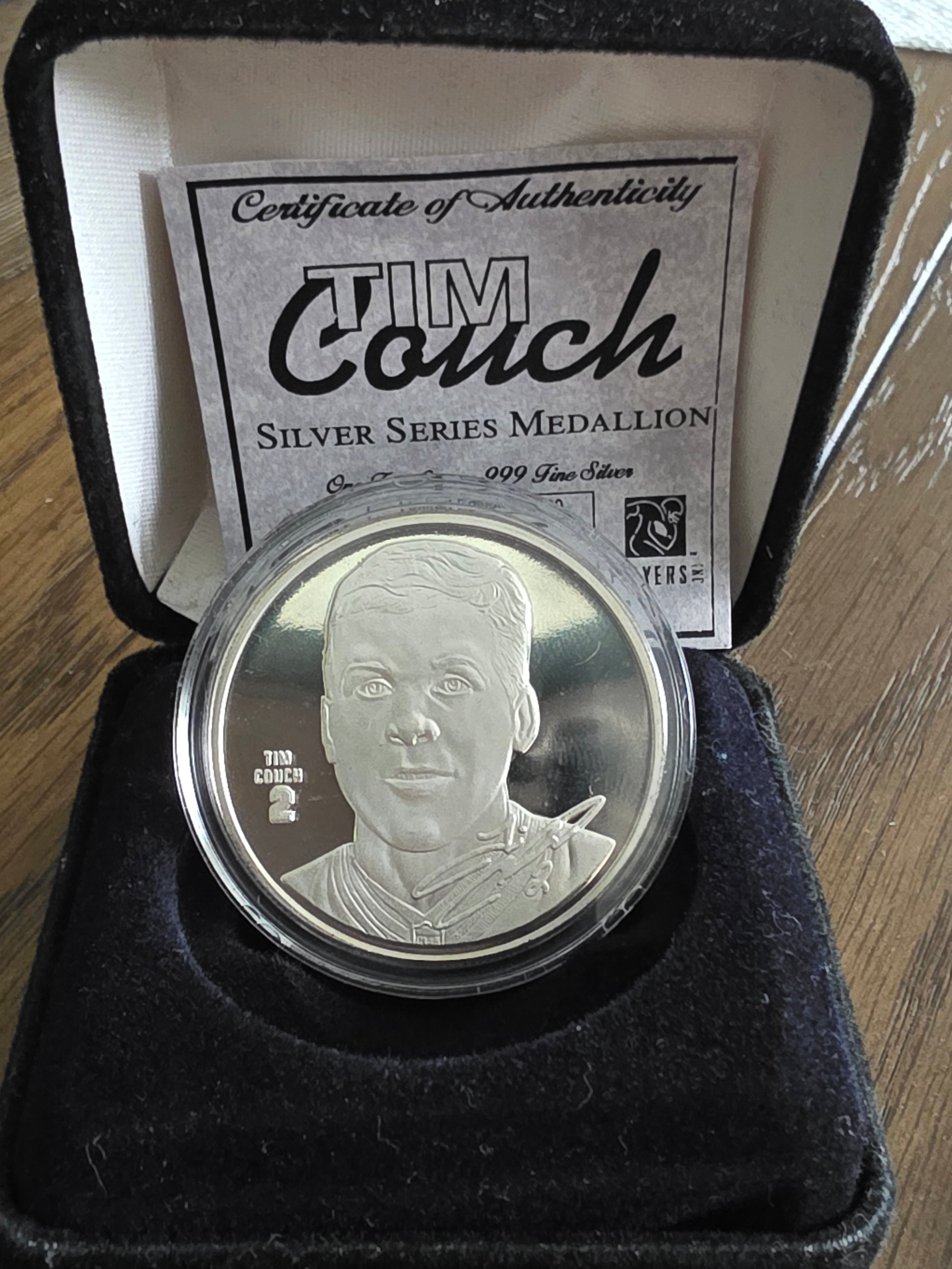 Tim Couch Commemorative coin - 1oz silver medallion 1 of 5000 – KY KNIVES